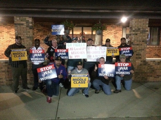 Dockworkers at XPO in Aurora, Illinois Seek Teamster Representation ...