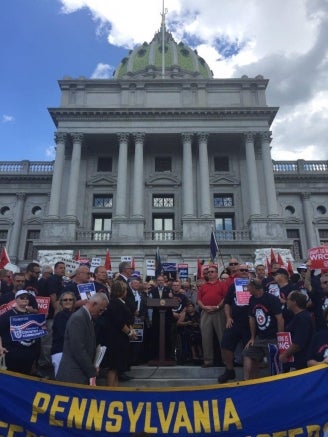 Pennsylvania Teamsters Rally at Capitol in Protest of Anti-Worker ...