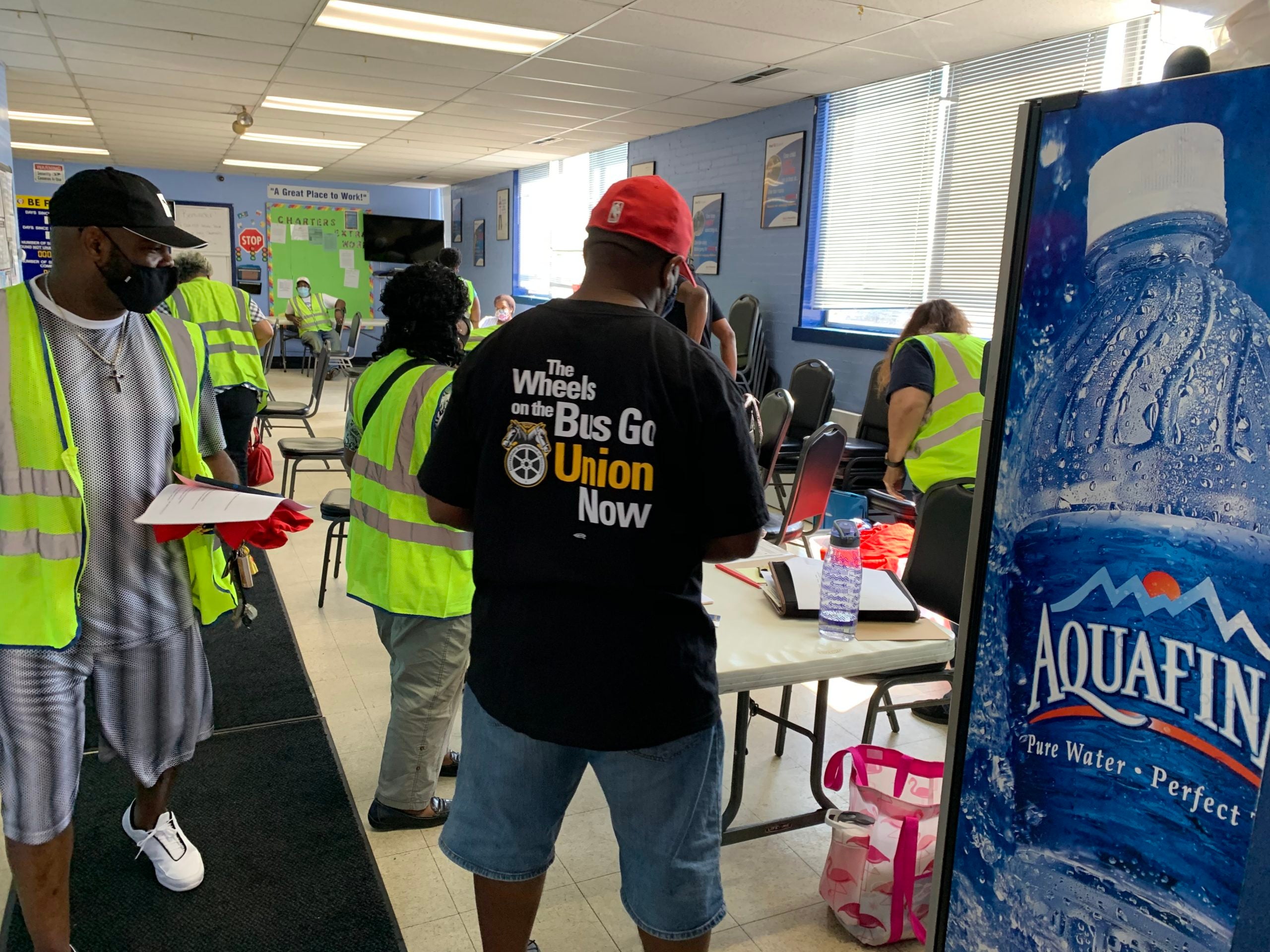 Maywood First Student Workers Ratify First Contract With Teamsters ...