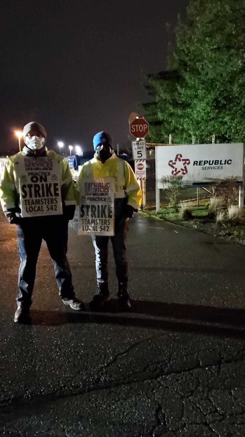 Striking Republic Services Teamsters Continue Picket Line Extensions in ...