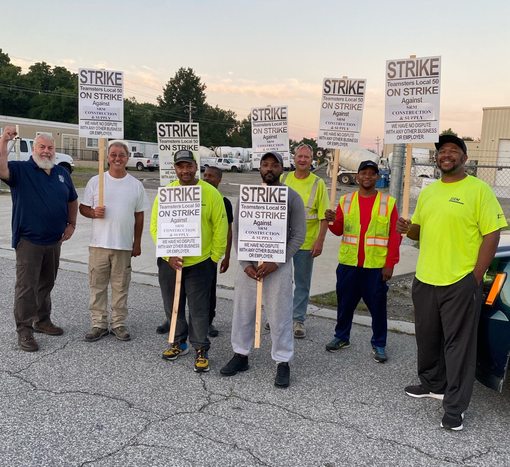 Ready-Mix Teamsters On Strike at SRM Construction Material & Supply ...