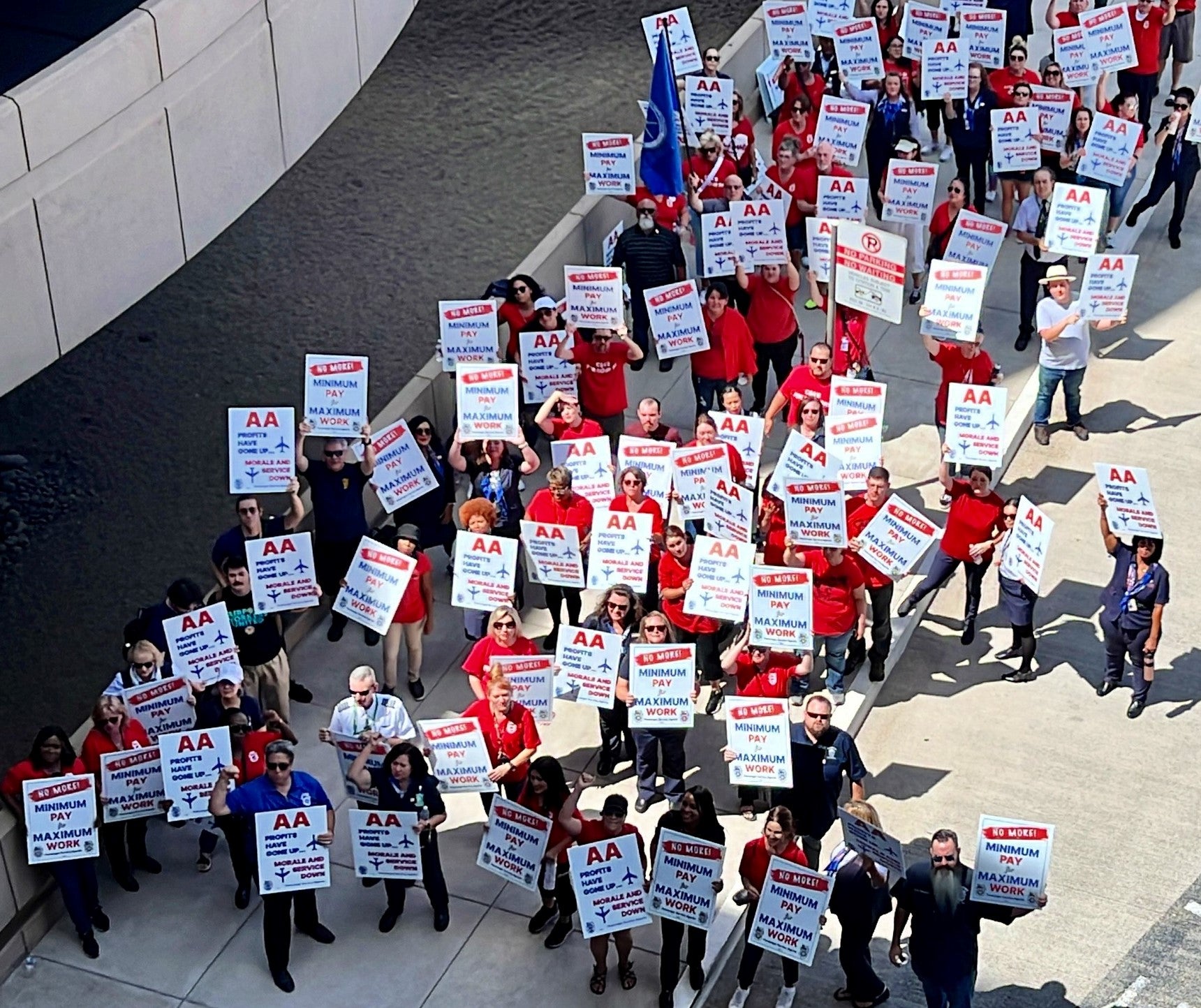 Teamsters, CWA Picket American Airlines - International Brotherhood of ...