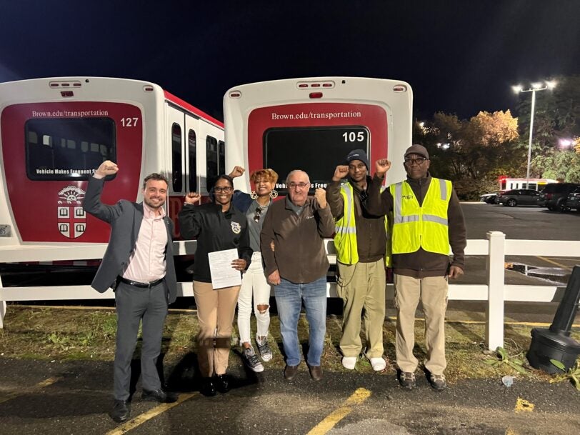 Transdev Bus Drivers Overwhelmingly Vote to Join Teamsters Local 251 ...