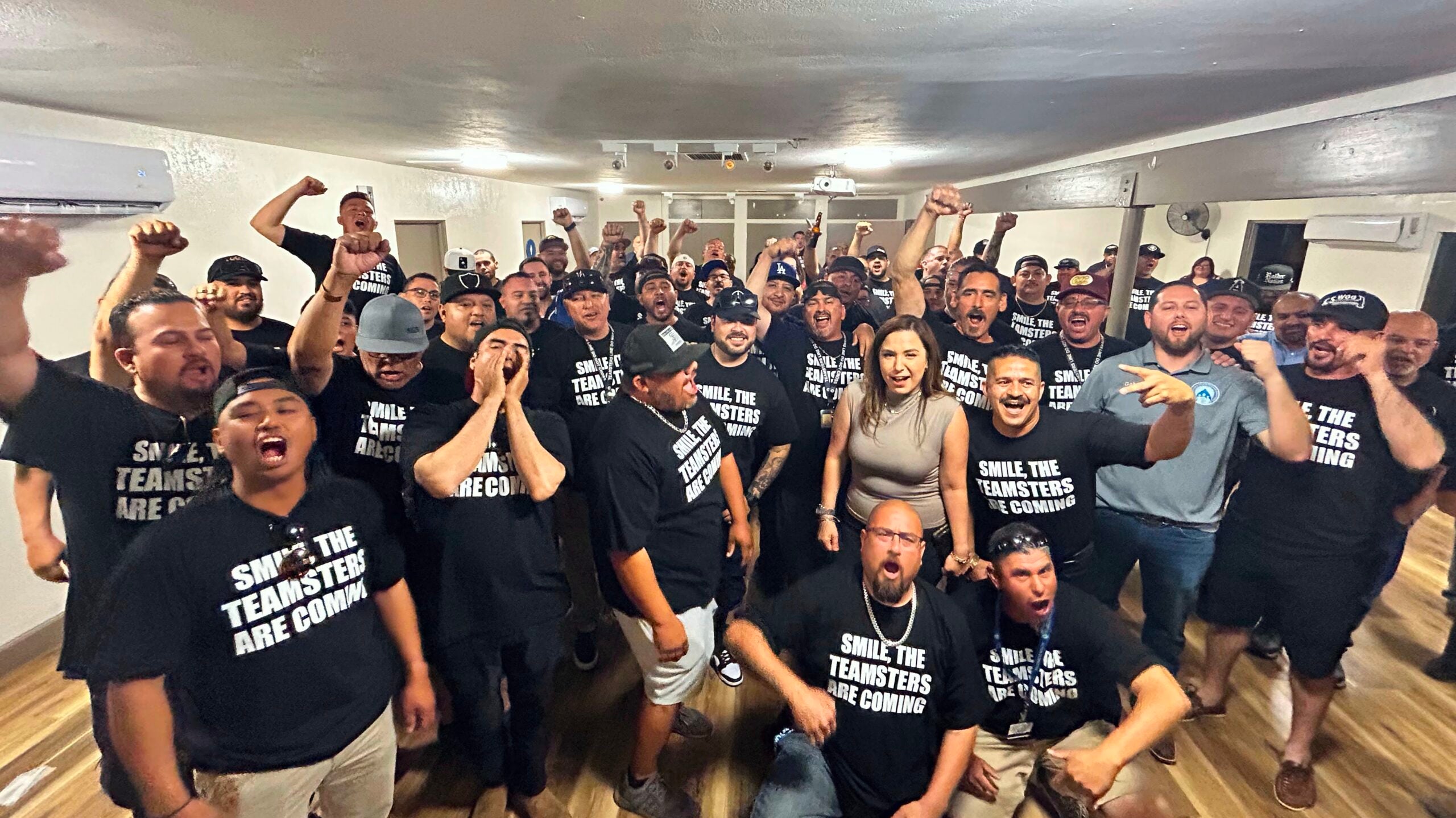 More Than 400 Coachella Valley Water District Workers Join Teamsters ...