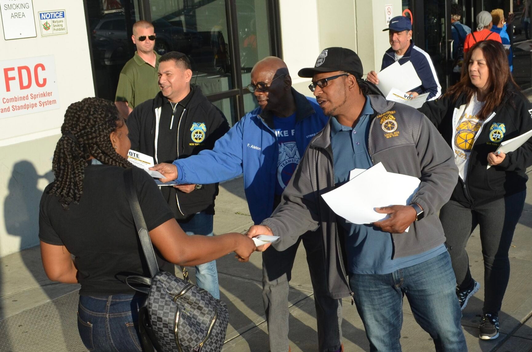 Amazon Labor Union Votes to Ratify Teamsters Affiliation ...