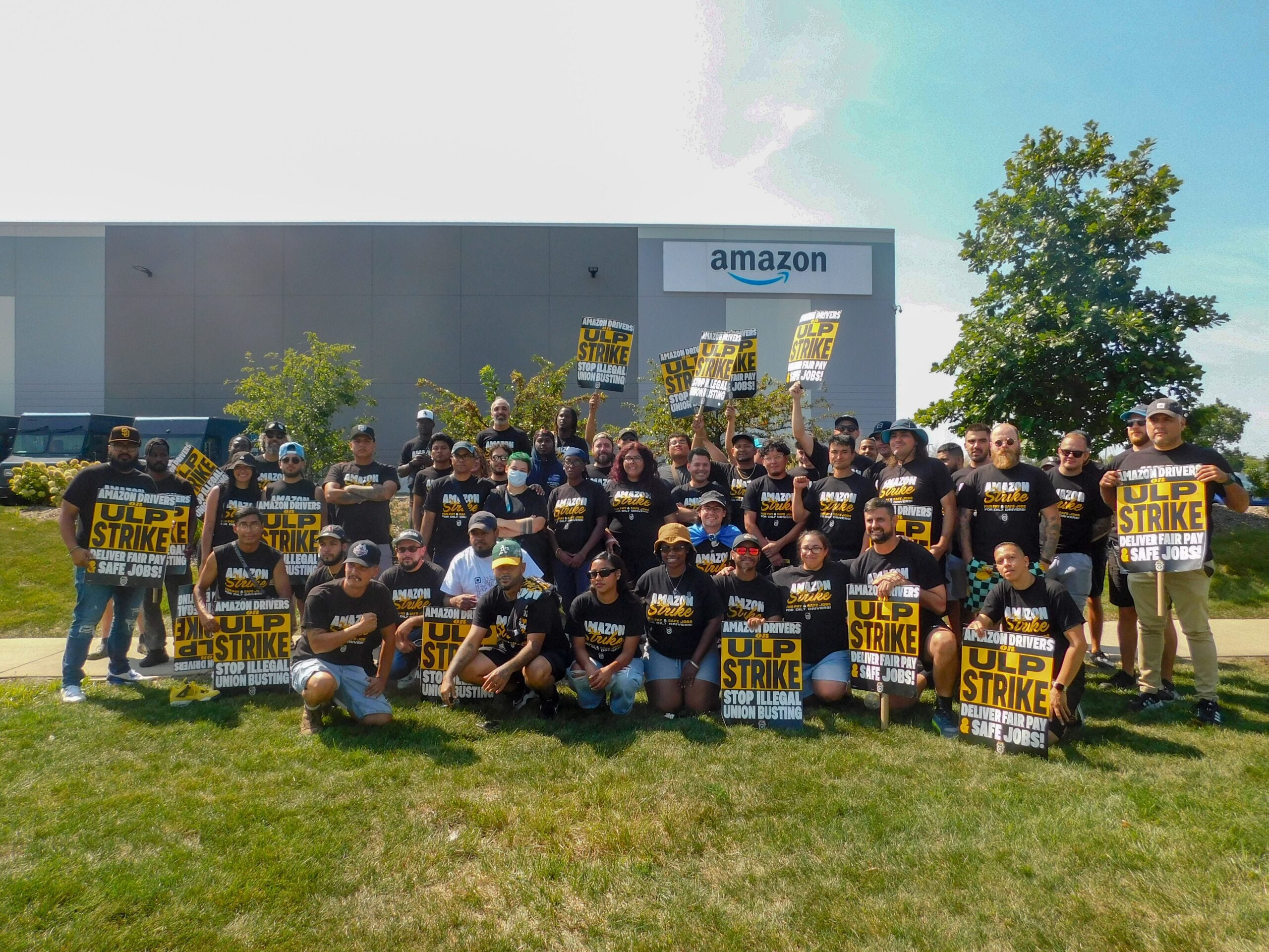 More Amazon Drivers in Illinois Organize with the Teamsters, Demand ...