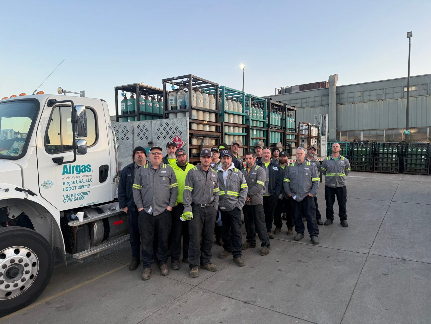 Teamsters at Airgas Unanimously Authorize Strike - International ...